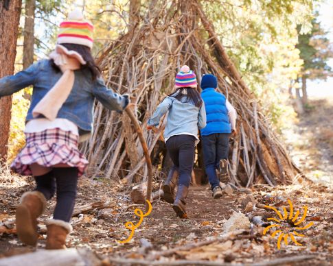 Benefits of Autumn Outdoor Play | Tips to Get Outdoors in Autumn | Blog